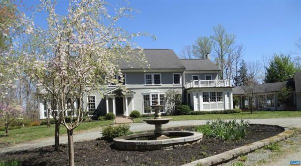 Fox Run Farm in Keswick Is For Sale - Toby Beavers - Savvy ...